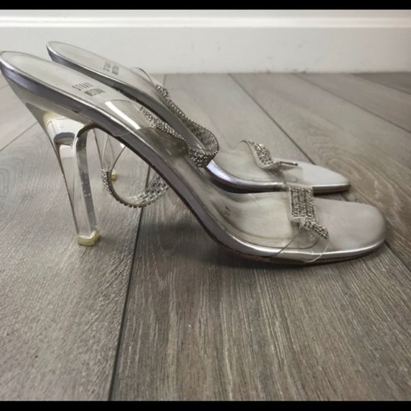Stuart Weitzman | Shoes | Stuart Weitzman Aleena Crystalembellished ...